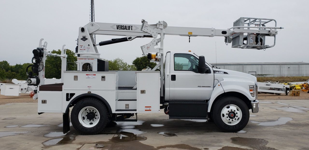 Versalift Bucket Trucks & Aerial Lifts - Safety is Priority #1 | JDC