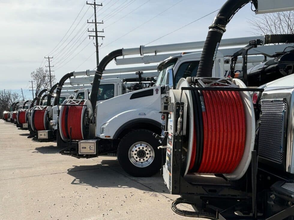 Combination Sewer Cleaning Truck Rentals & Sales - JDC